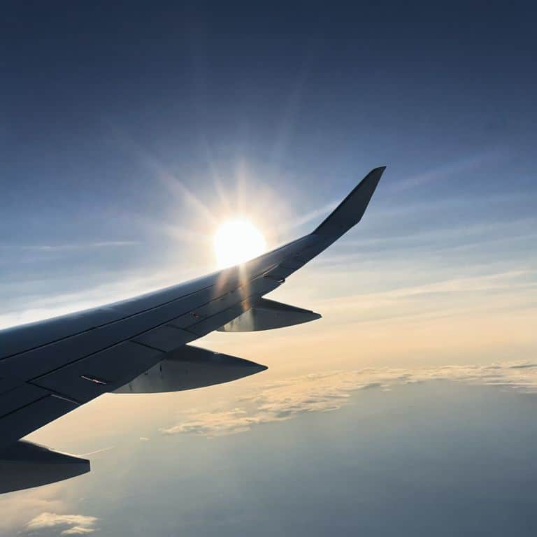 An Explainer: What Is Bernoulli's Principle and How It Lifts a Plane ...